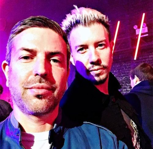 35 parejas de novios gays que parecen hermanos gemelos