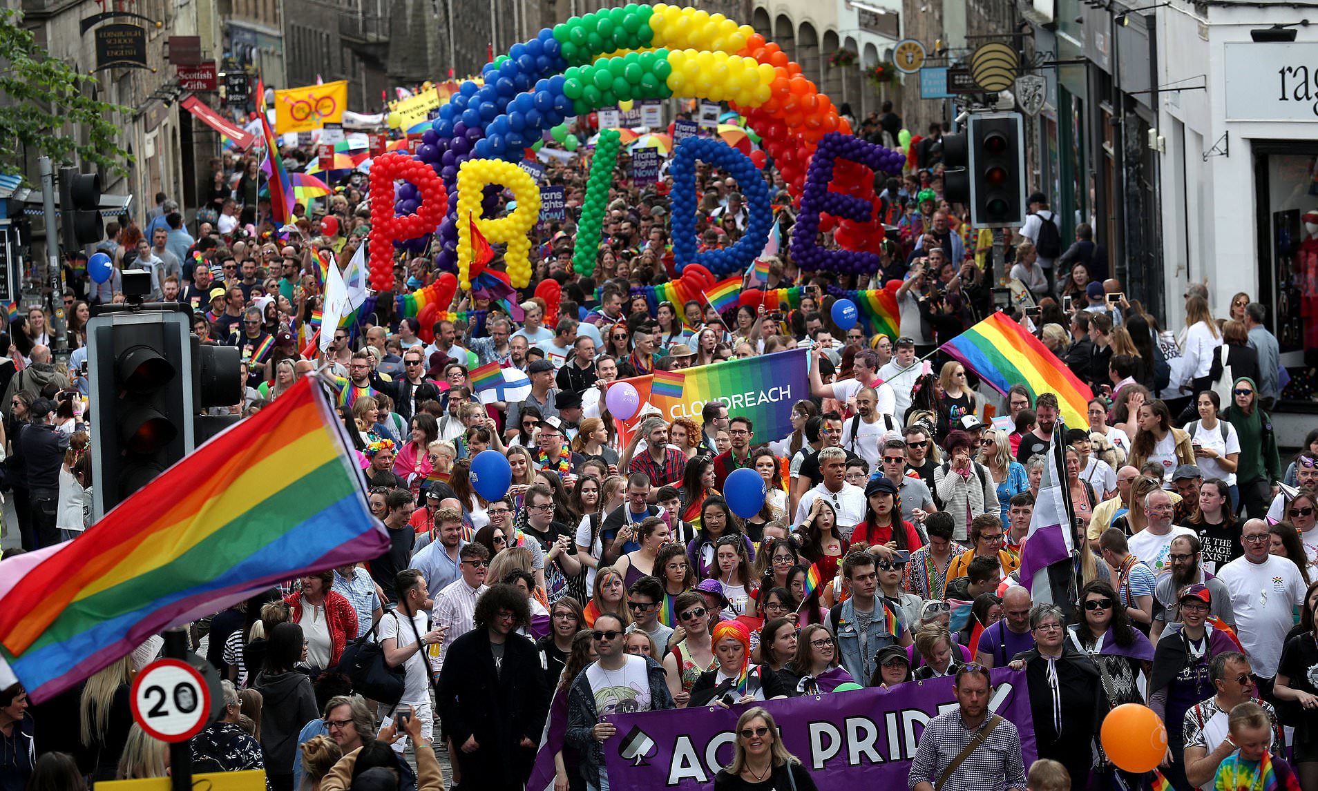 Asistentes a Marcha del Orgullo LGBT en Costa Rica dejaron las calles ...
